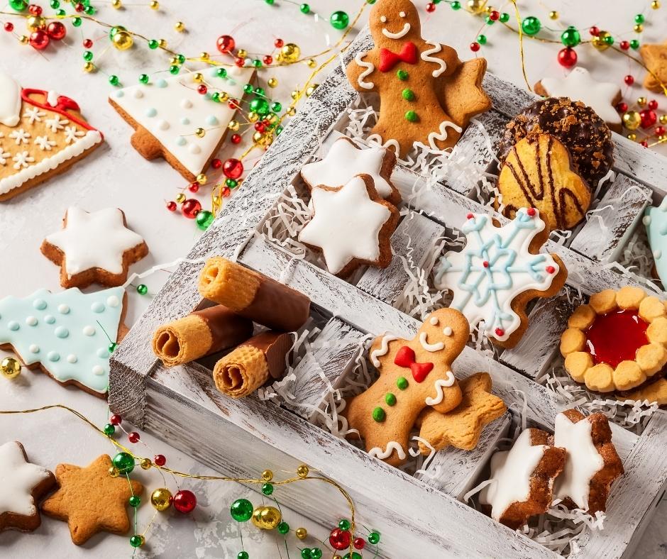 10 Tips For Eating Healthy During Christmas - Food And Mood Creations