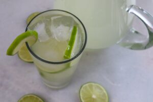 How To Make Switcha (Bahamian Limeade) - Food And Mood Creations